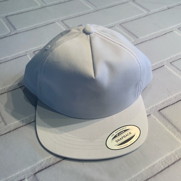 Yupoong | Accessories | Yupoong Snapback Cap | Poshmark